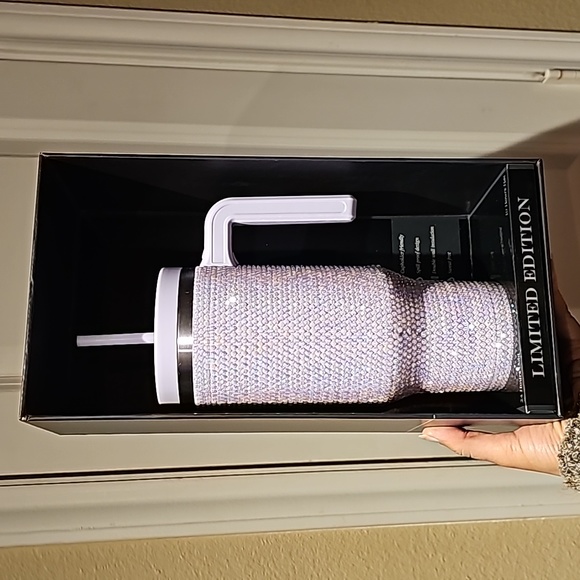 Hydrapeak | Dining | Limited Edition Lilac Hydra Peak Cup W Straw | Poshmark